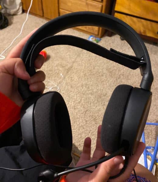 Best Headsets for Dead by Daylight [2023] | Media Tech Reviews